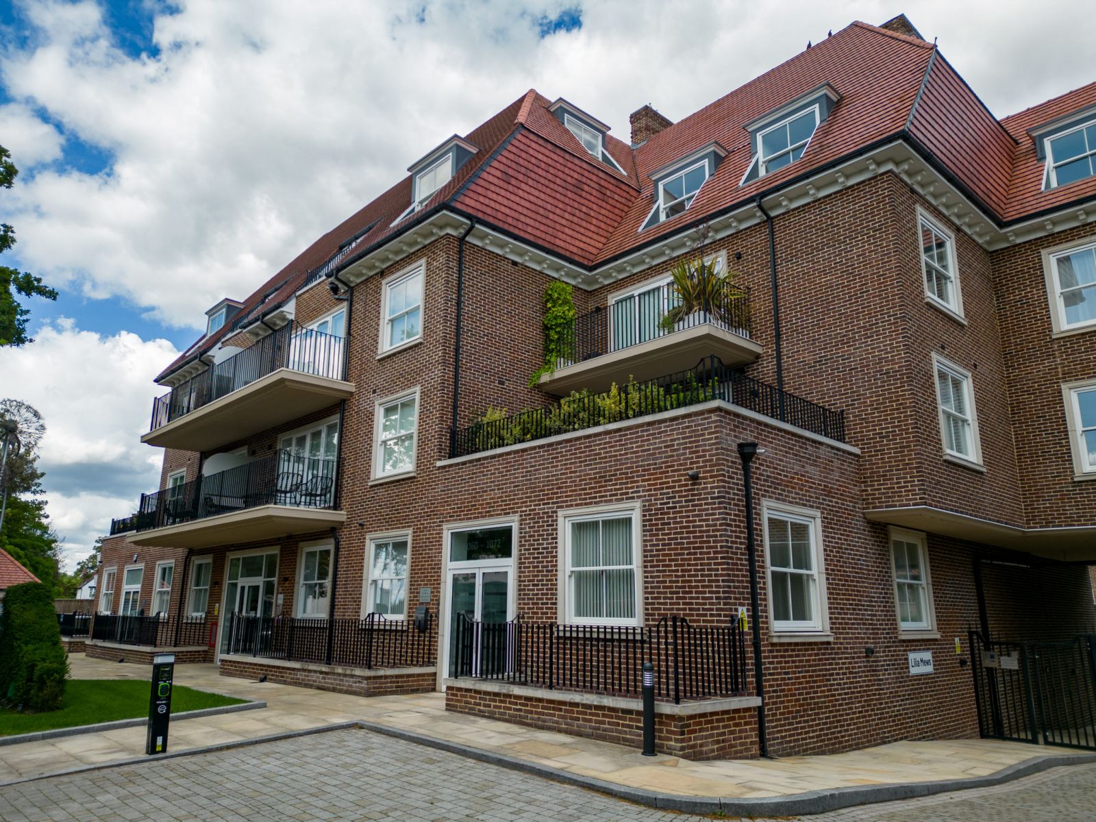 Whetstone Square — Antvic LTD — Construction Specialist
